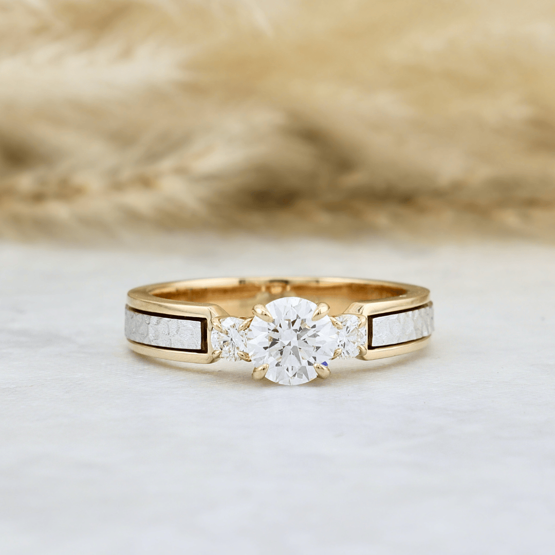 Three Stone Engagement Custom Diamonds 0,81ctw Rings at Mathieu ...