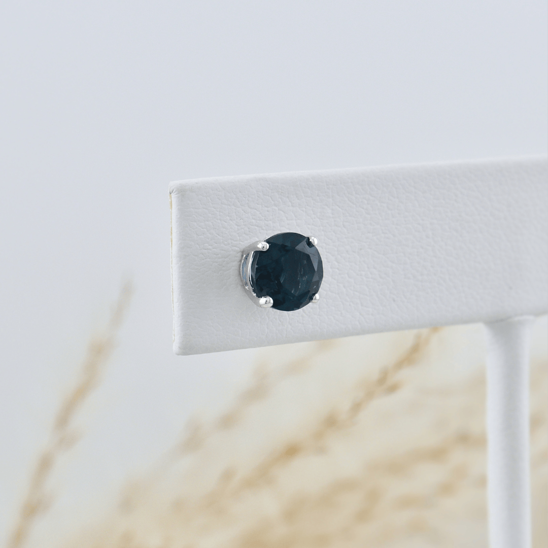 Princess 14K Gold and Moissanites Studs Earrings - screwed | Mathieu ...